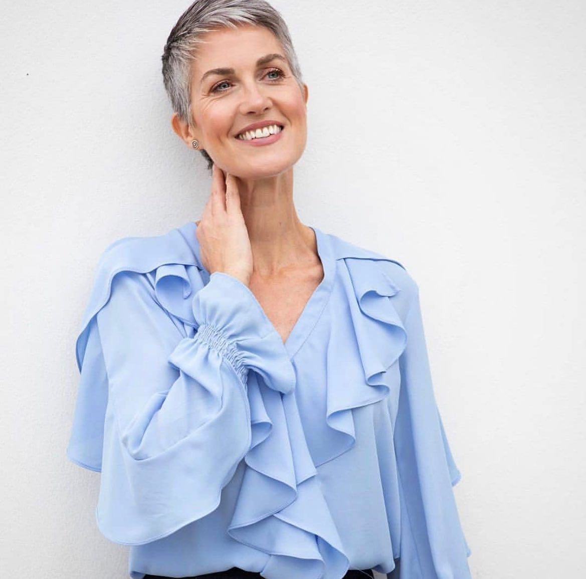 29 Stunning Short Hairstyles for Women Over 50 in 2025 to Inspire Your Next Look - divagaze.com