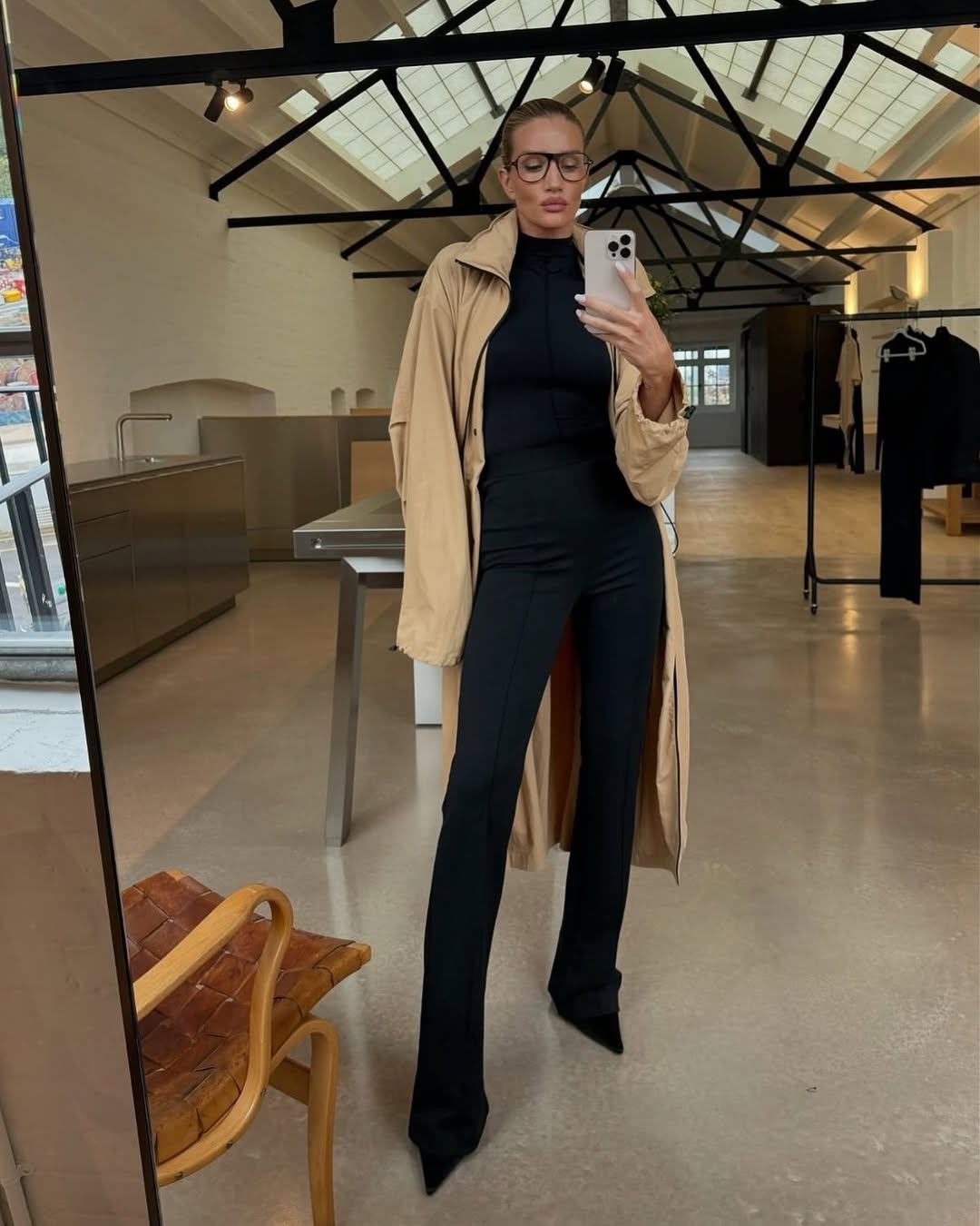 30 Work Outfits Women 2025: Trendy, Professional and Chic Office Looks ...