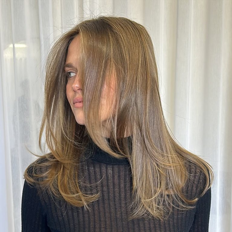 35 Mid-Length Hairstyles For Women 2025 – Trendy Layered Cuts, Curtain ...