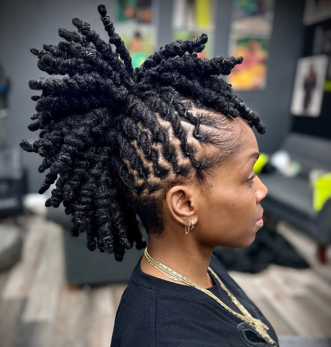 35 Loc Hairstyles for Women 2025 – Trendy, Elegant and Versatile Styles ...