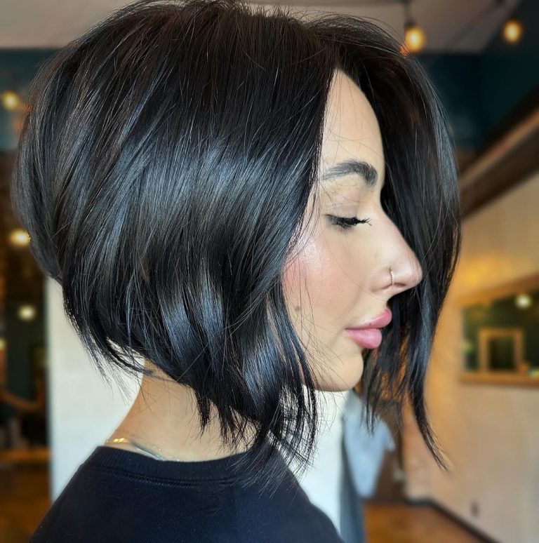 30 Bob Hairstyles for Women 2025: Trendy, Chic and Age-Defying Cuts for ...