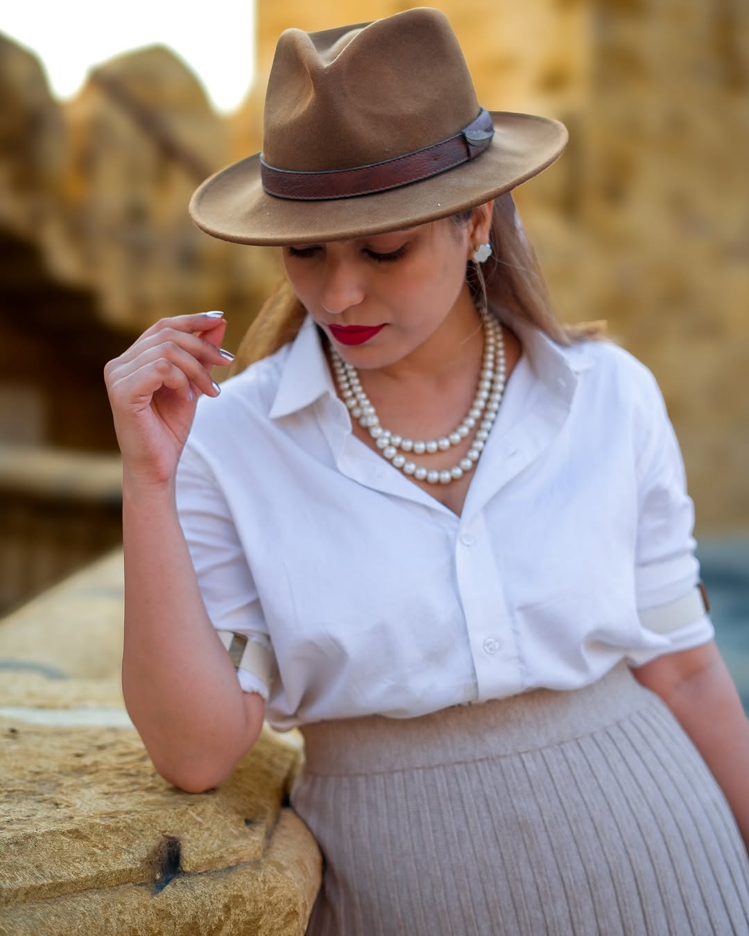 25 Hat Outfits for Women 2025: Trendy and Classy Ways to Style Hats for ...