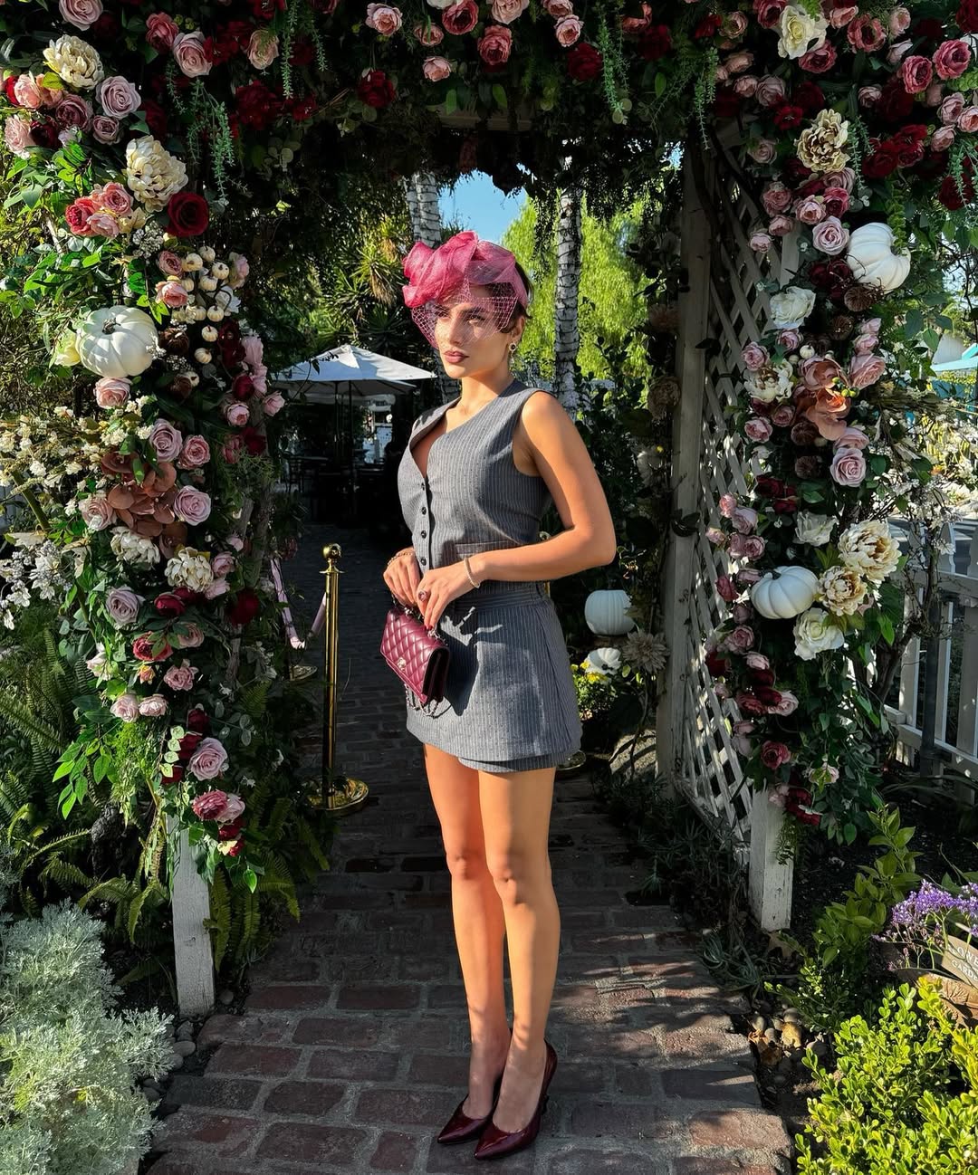 30 High Tea Outfits for Women 2025: Elegant, Modern and Vintage Styles ...