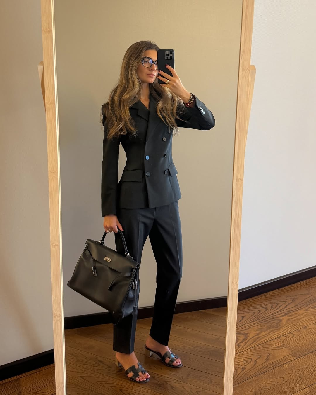 30 Work Outfits Women 2025: Trendy, Professional and Chic Office Looks ...