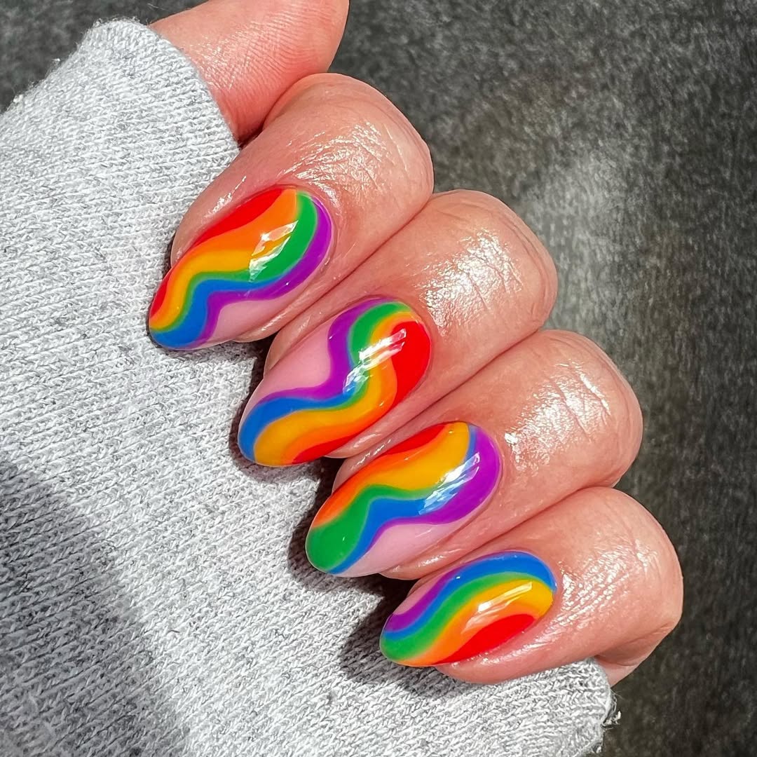35 Pride Nails Designs 2025 – Bold, Subtle and Trendy Manicures for ...