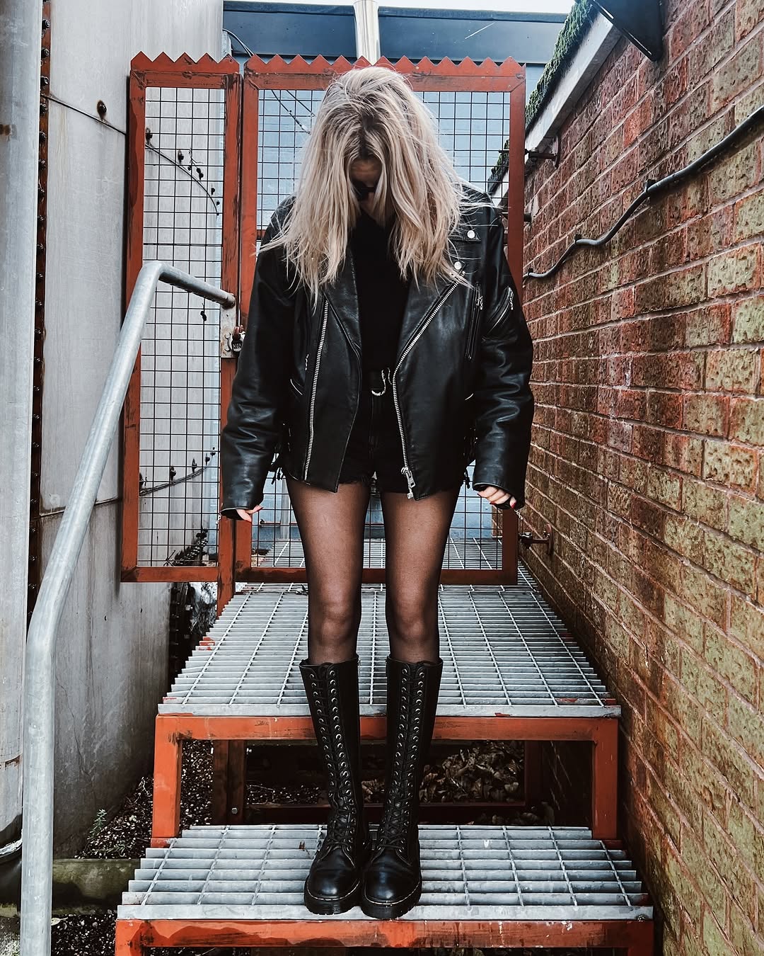 29 Rockstar Girlfriend Outfit 2025: Bold, Edgy and Effortlessly Cool ...