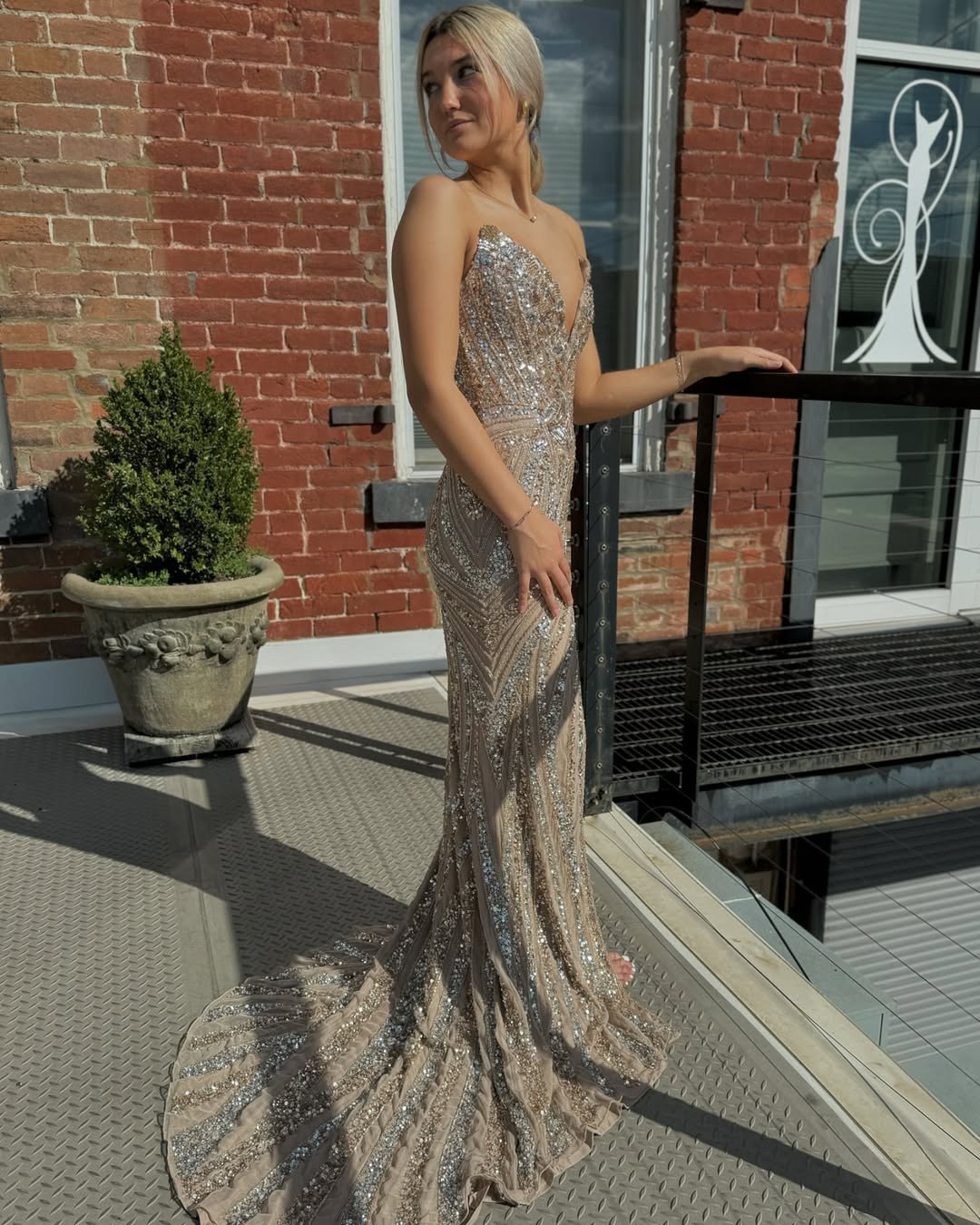 35 Homecoming Dresses 2025: Trendy, Cute & Unique Styles for a Perfect ...