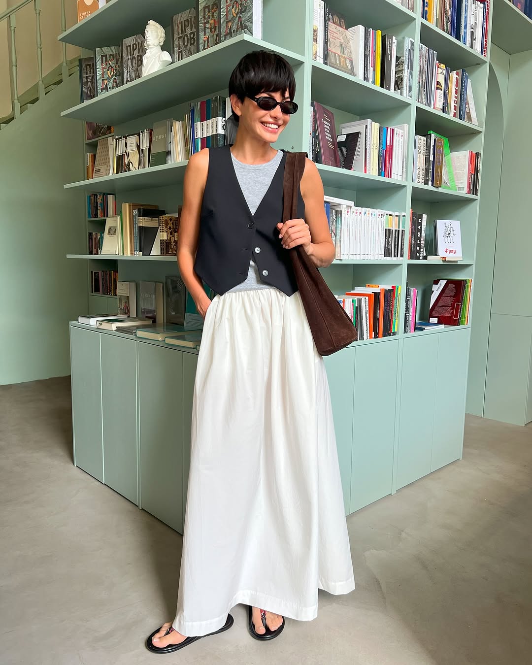 29 Summer Office Outfits 2025: Chic & Professional Looks for Every ...