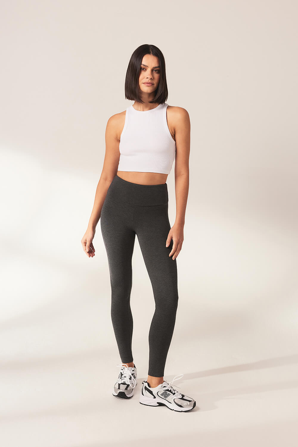 22 Leggings Outfit Summer 2025: Trendy & Comfy Styles for Every ...