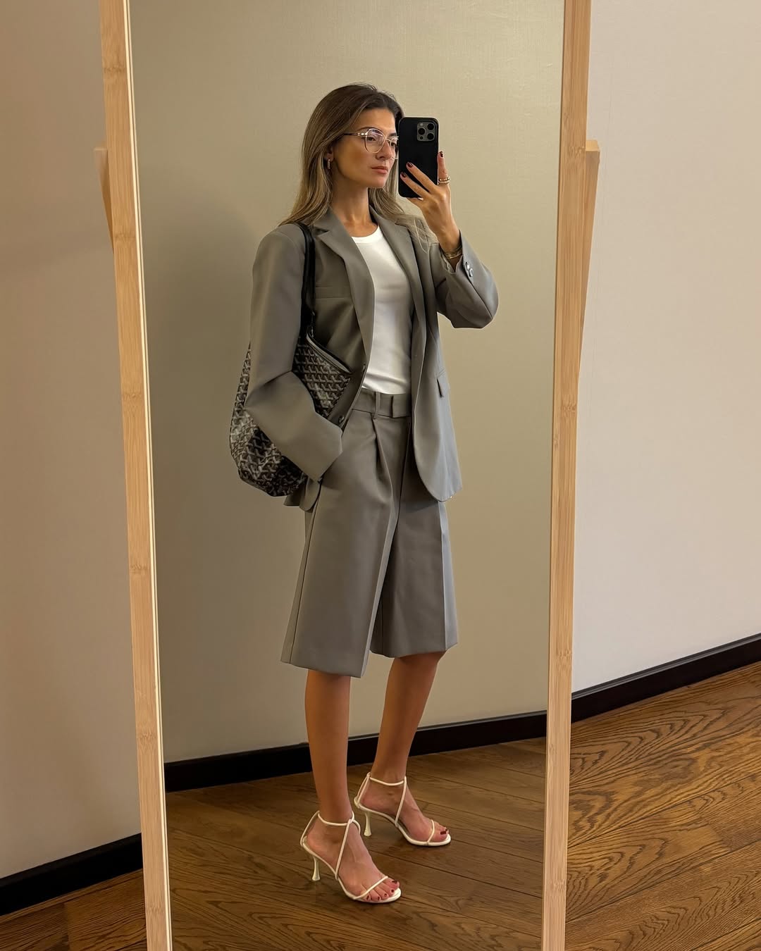 25 Summer Work Outfits 2025: Trendy & Professional Looks for a Chic ...