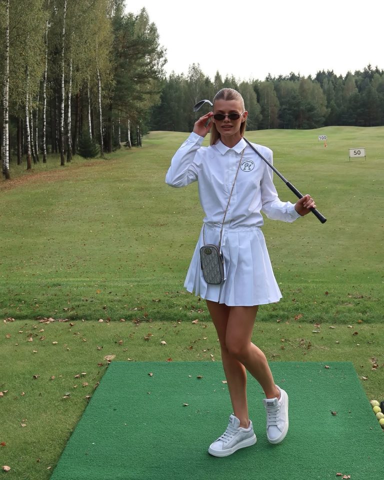 35 Golf Outfits Women 2025: Trendy & Classy Looks for Every Season on ...