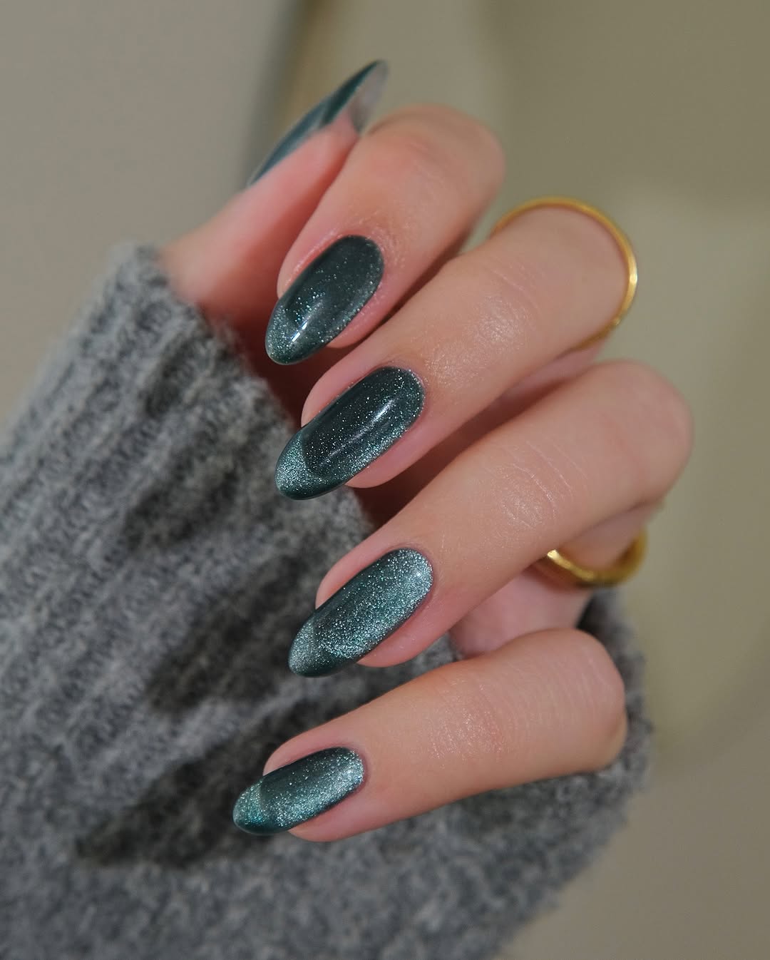35 Cat Eye Nails That Shine Like Magic – Stunning Designs You Need to ...