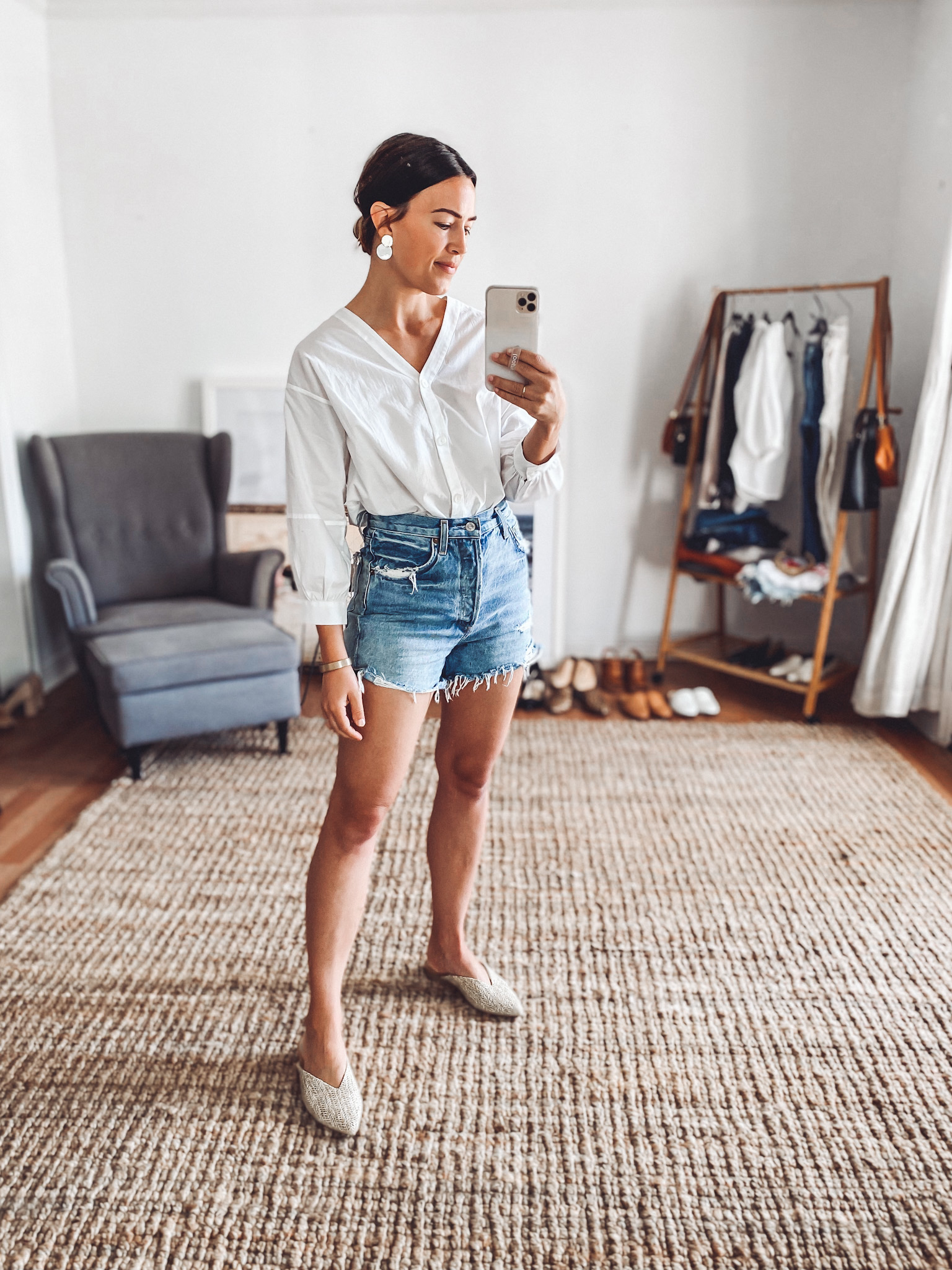 30 Denim Shorts Outfit Ideas 2025: Trendy & Stylish Looks for Every ...