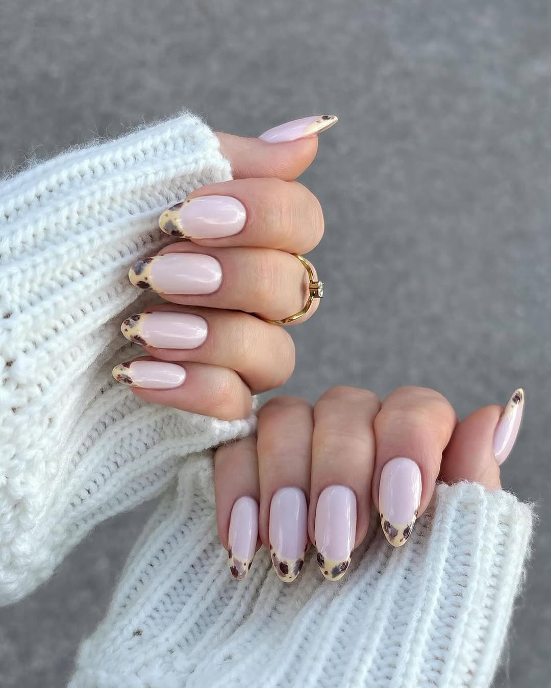 35 Tortoise Shell Nails Ideas 2025 That Will Make You Ditch Plain ...