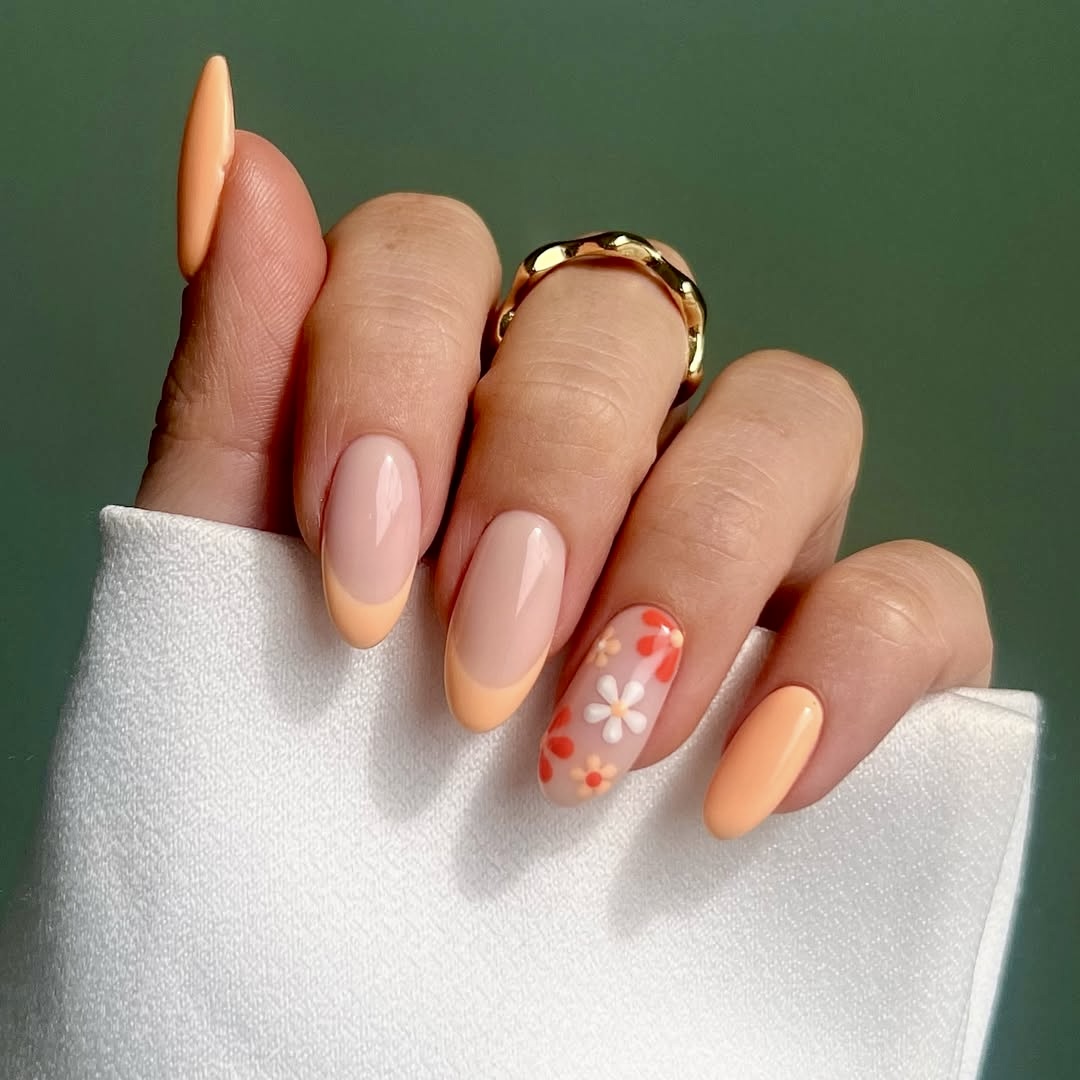 35 Summer Flower Nails 2025 That Will Bloom Your Manicure Game This ...