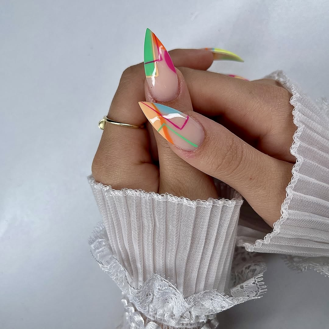 35 Vibrant Nails Summer 2025 That Will Make You Obsessed With Color ...