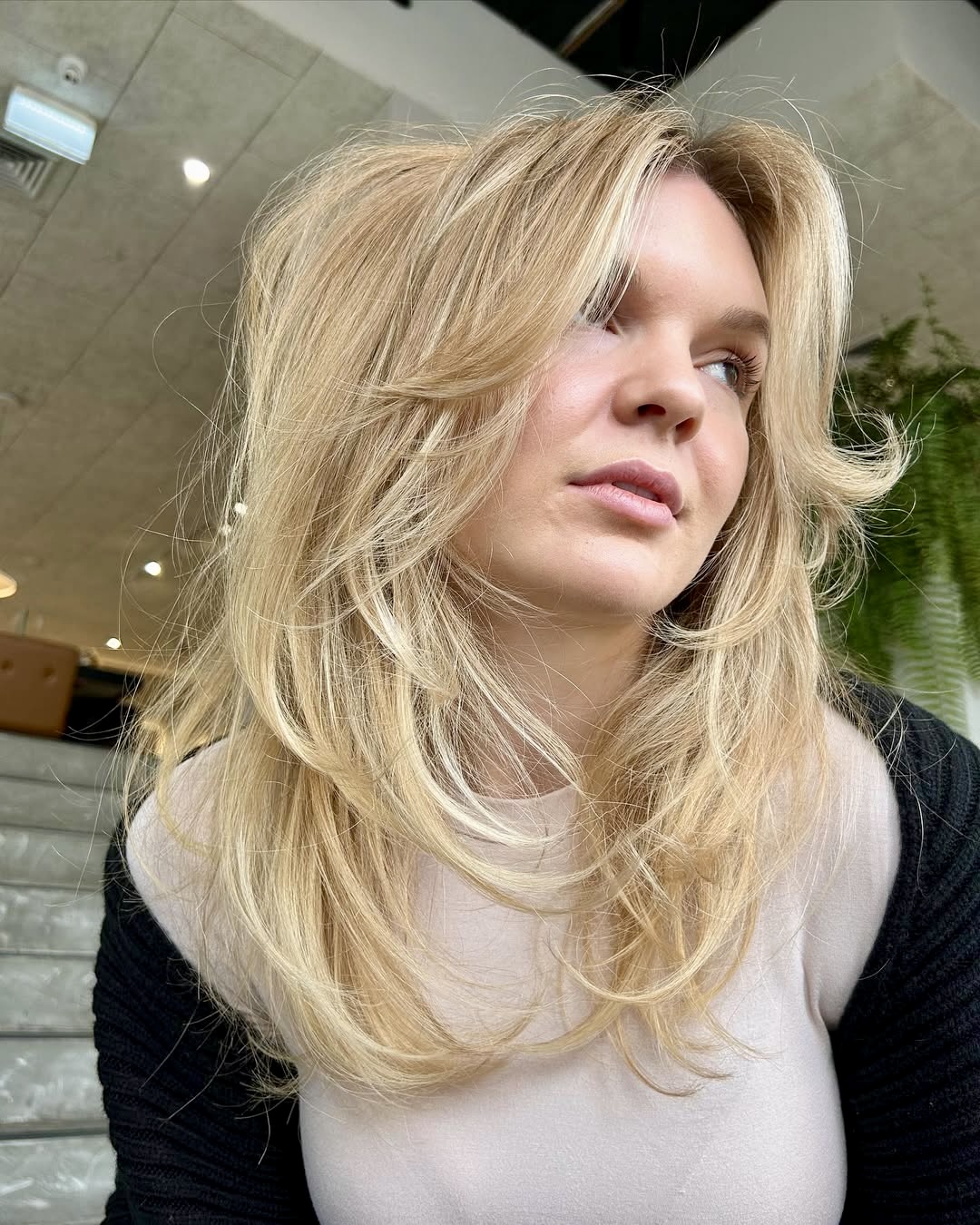 25 Hairstyles for Women with Fine Hair 2025 to Boost Volume, Add Layers ...