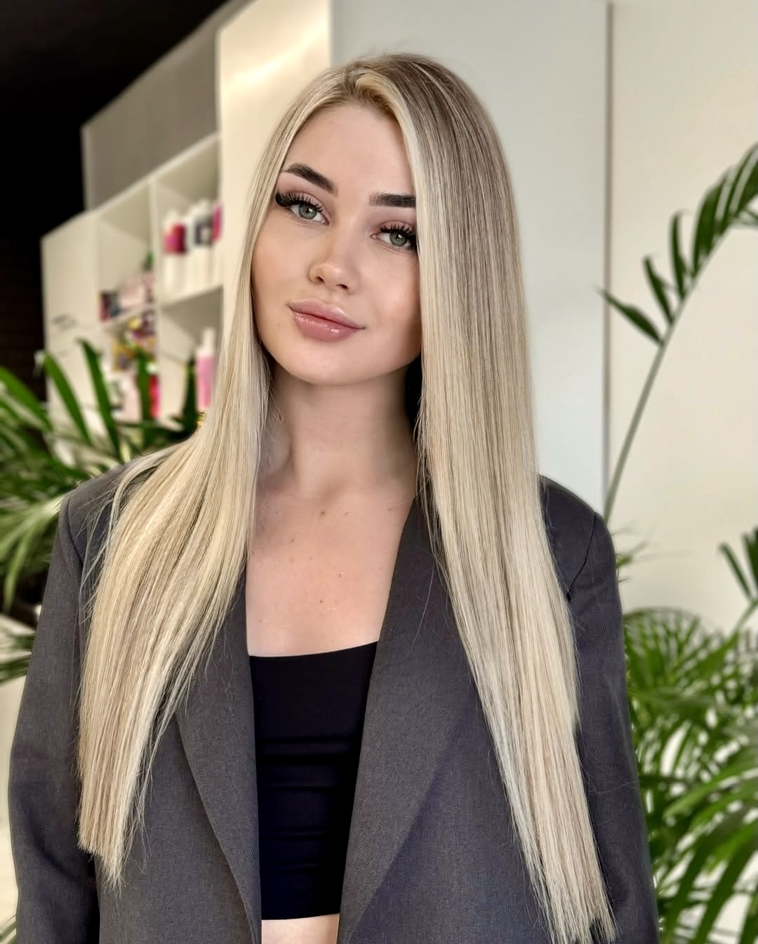25 Straight Hairstyles 2025 for Sleek, Chic Looks - divagaze.com