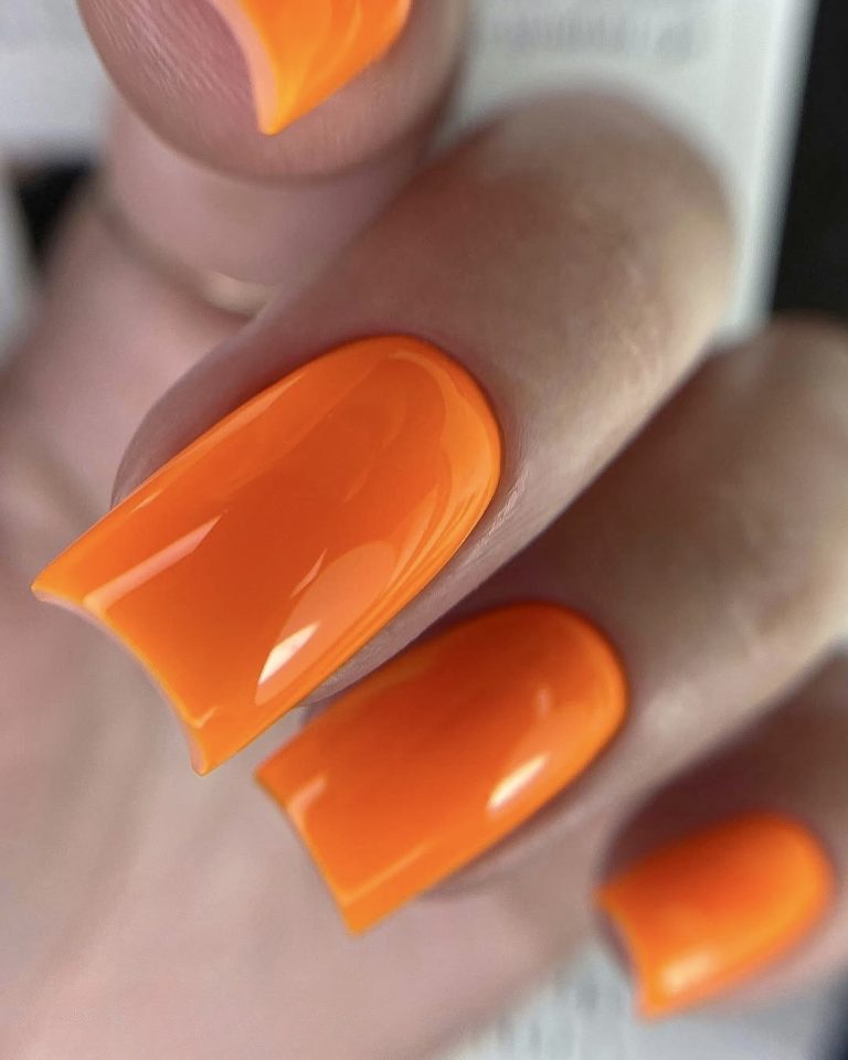 35 Orange Summer Nails 2025 That Will Make Your Manicure Pop with Color ...