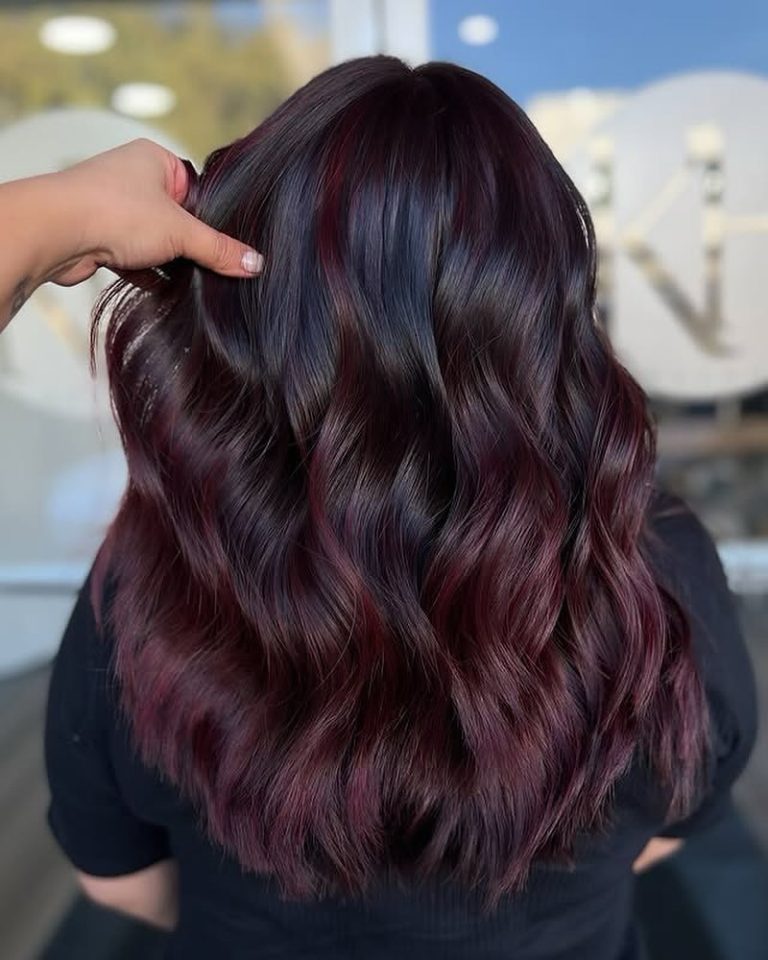 30 Red Hair Color Ideas 2025 to Try Now - divagaze.com