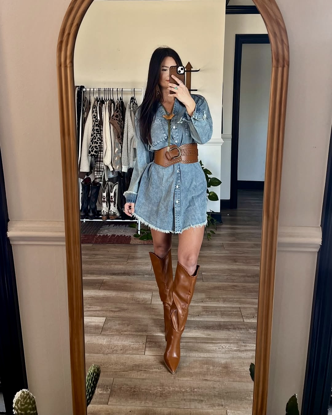 30 Best 90s Fall Outfits 2025 for Women to Try Now - divagaze.com
