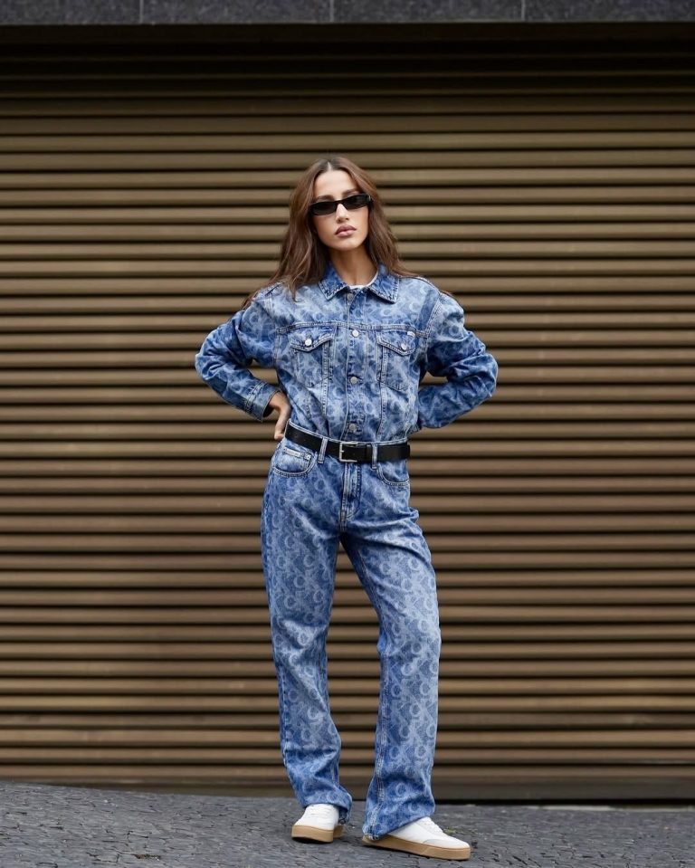 35 Denim on Denim Outfit 2025 Ideas to Try Now - divagaze.com
