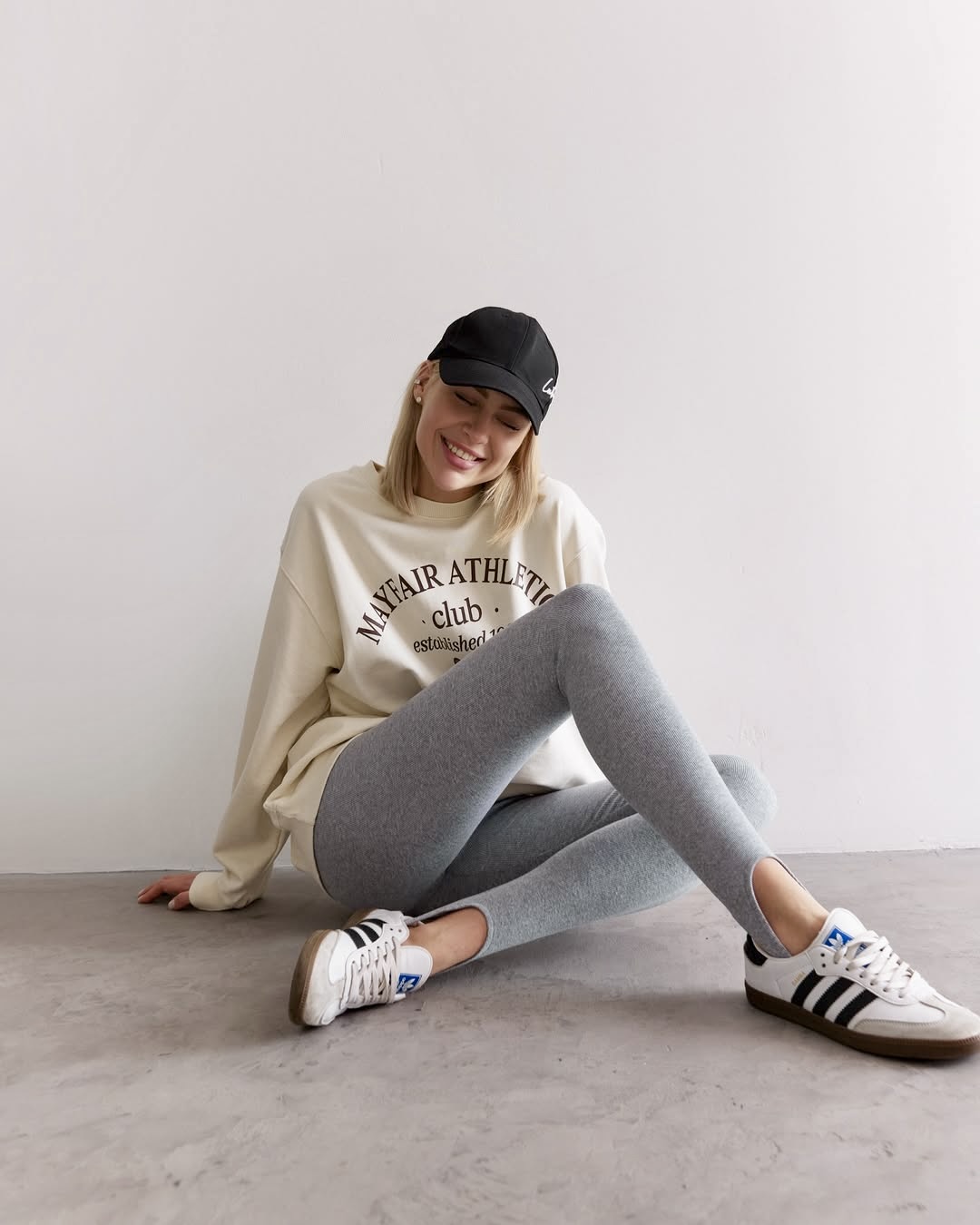 25 Stylish Leggings Outfit Ideas for Women in 2025 - divagaze.com