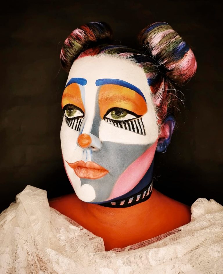 30 Clown Hairstyles 2025 Ideas for Fun, Bold Halloween Hair - divagaze.com