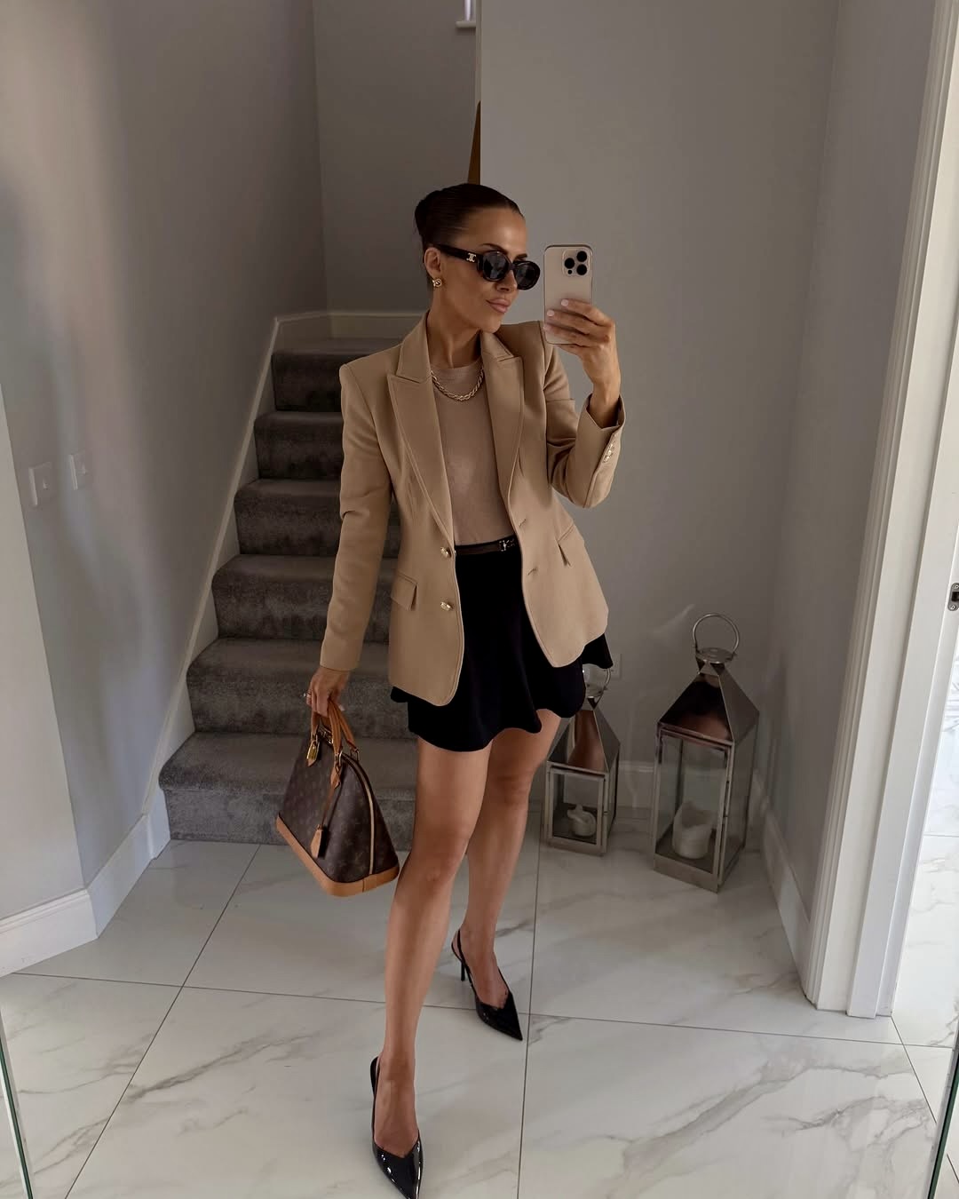 30 Fall Party Outfit Ideas 2025 for Women - divagaze.com