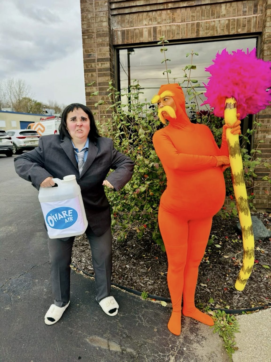 29 Funny Halloween Costumes 2025 for Women and Groups - divagaze.com