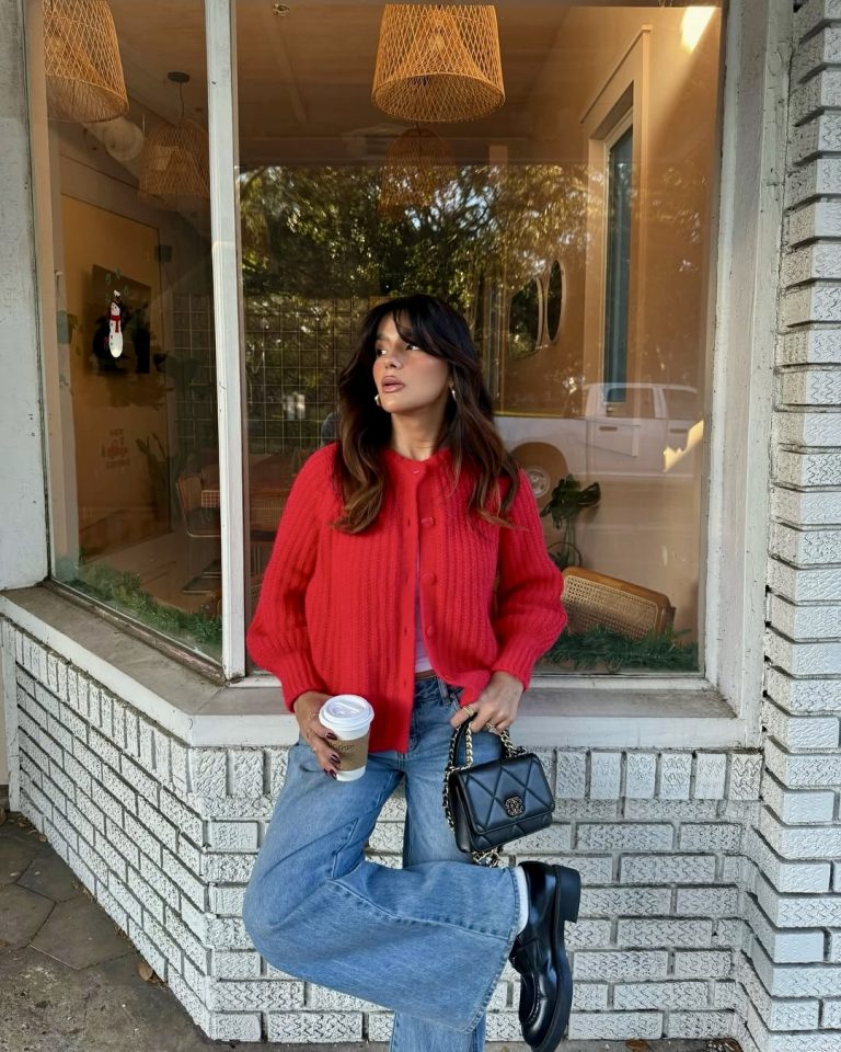30 Best 90s Fall Outfits 2025 for Women to Try Now - divagaze.com