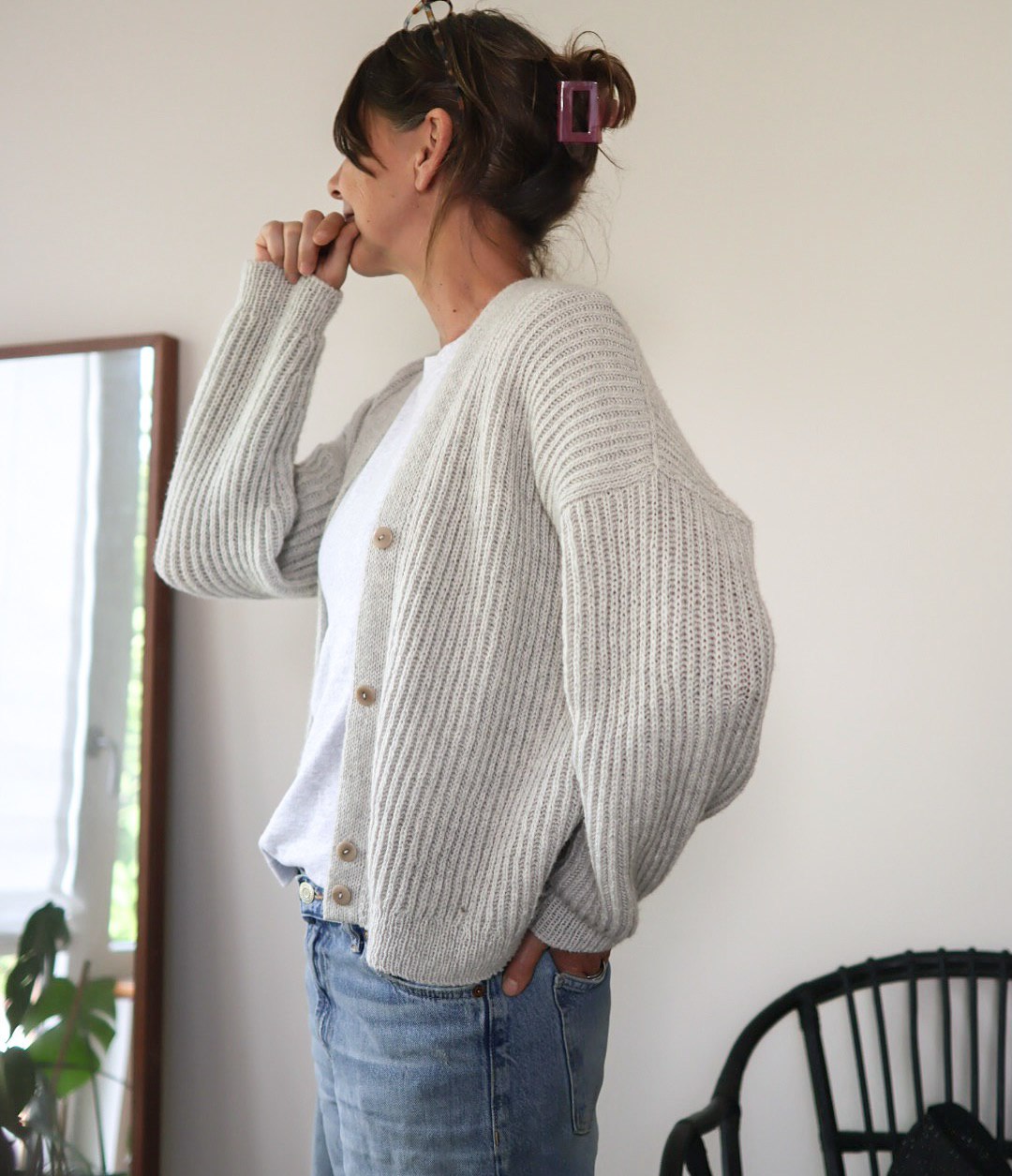 35 Cardigan Outfits 2025 for Women to Copy This Year - divagaze.com