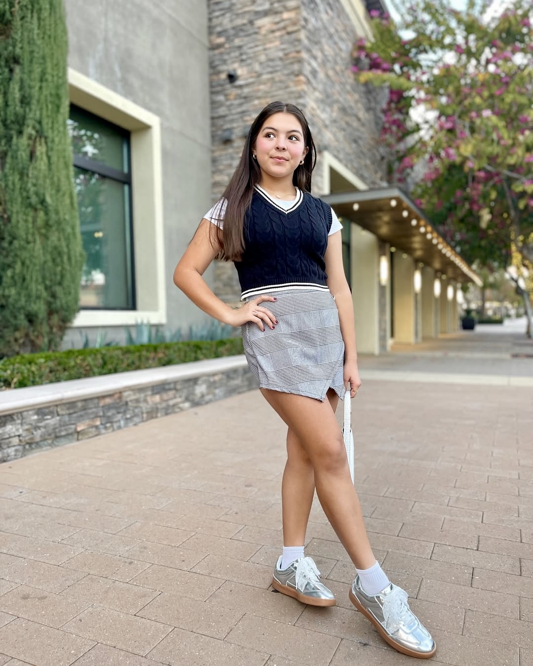 25 Back to School Outfits Middle School Girls 2025 - divagaze.com