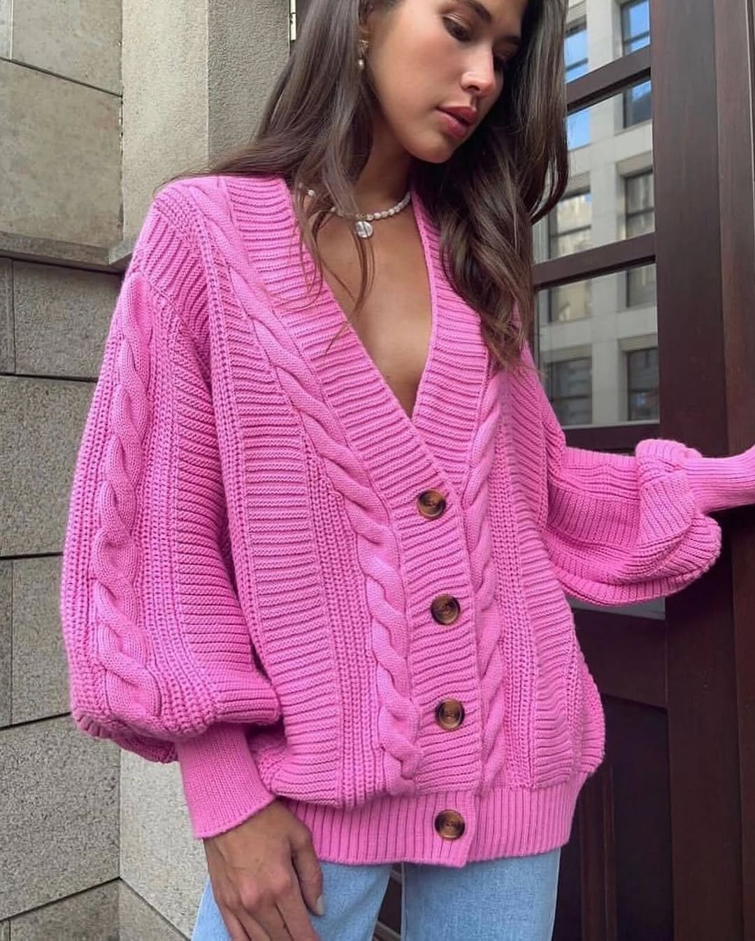 35 Cardigan Outfits 2025 for Women to Copy This Year - divagaze.com