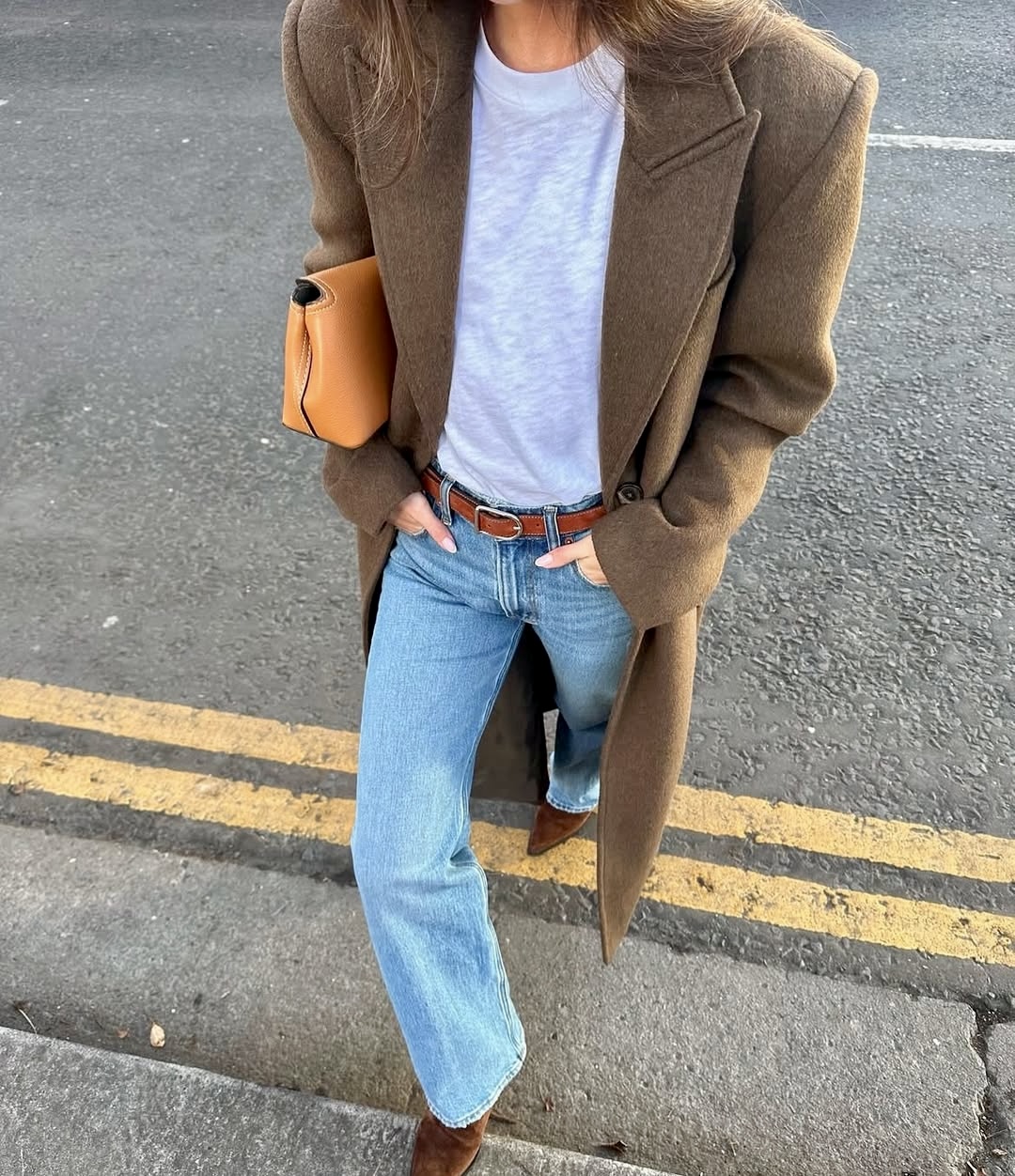 30 Best 90s Fall Outfits 2025 for Women to Try Now - divagaze.com