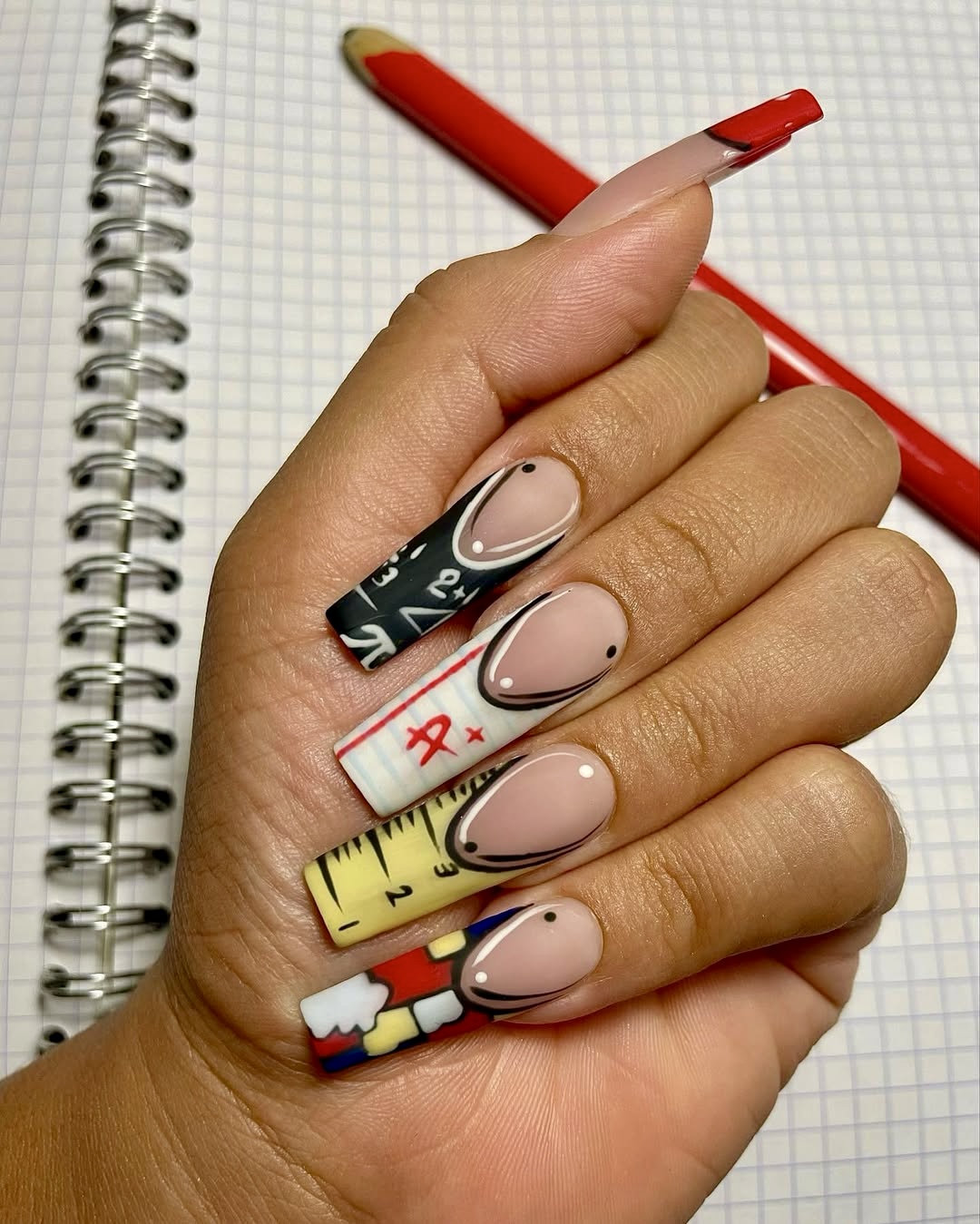 25 Back to School Nails 2025 for Students and Teachers - divagaze.com