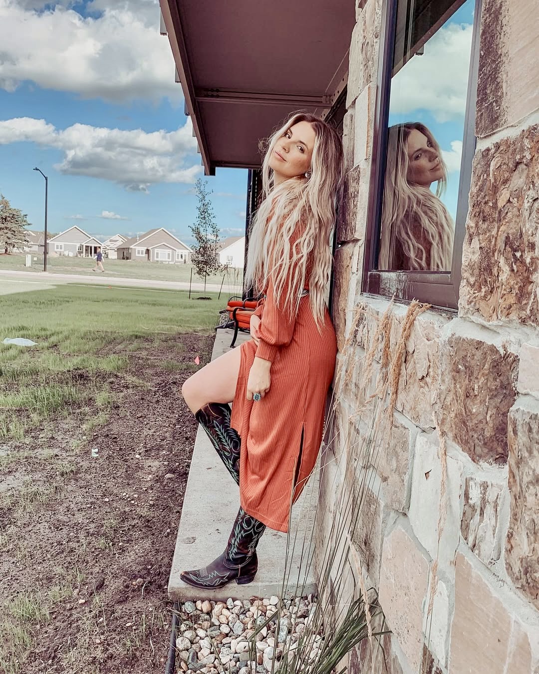 35 Western Fall Outfits 2025 for Women to Copy Now - divagaze.com