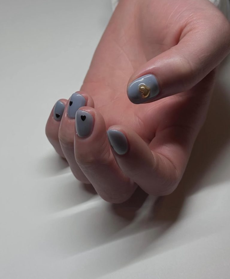 25 Simple Fall Nails 2025 Ideas for Effortless Autumn Style - divagaze.com