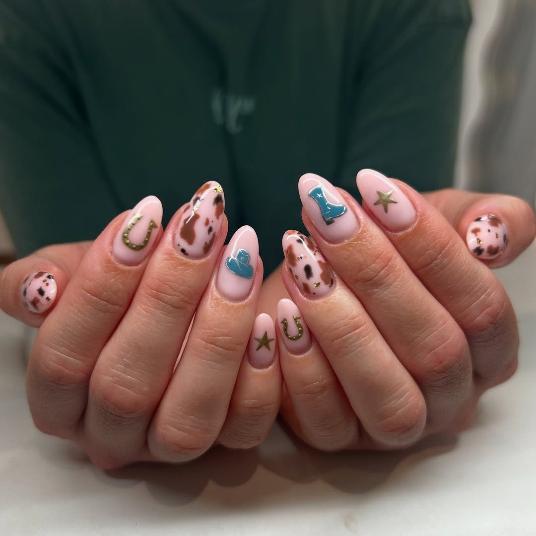 30 Fall Western Nails 2025 Ideas for Cowgirl Style - divagaze.com