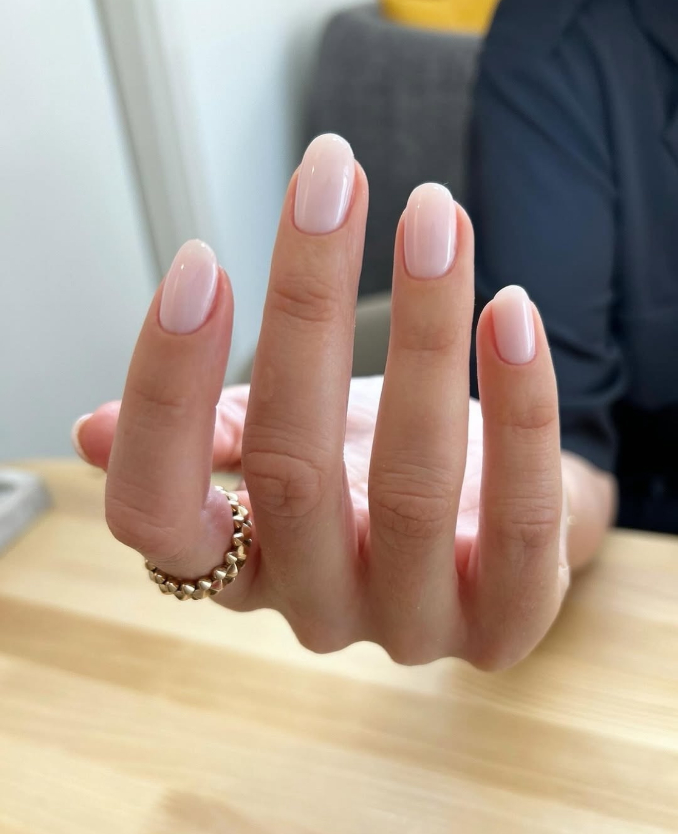 35 Neutral Fall Nails 2025 Ideas for a Chic Autumn Look - divagaze.com