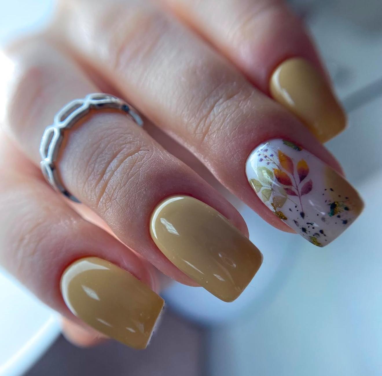25 October Nails 2025 Ideas for Cozy and Stylish Fall Looks - divagaze.com