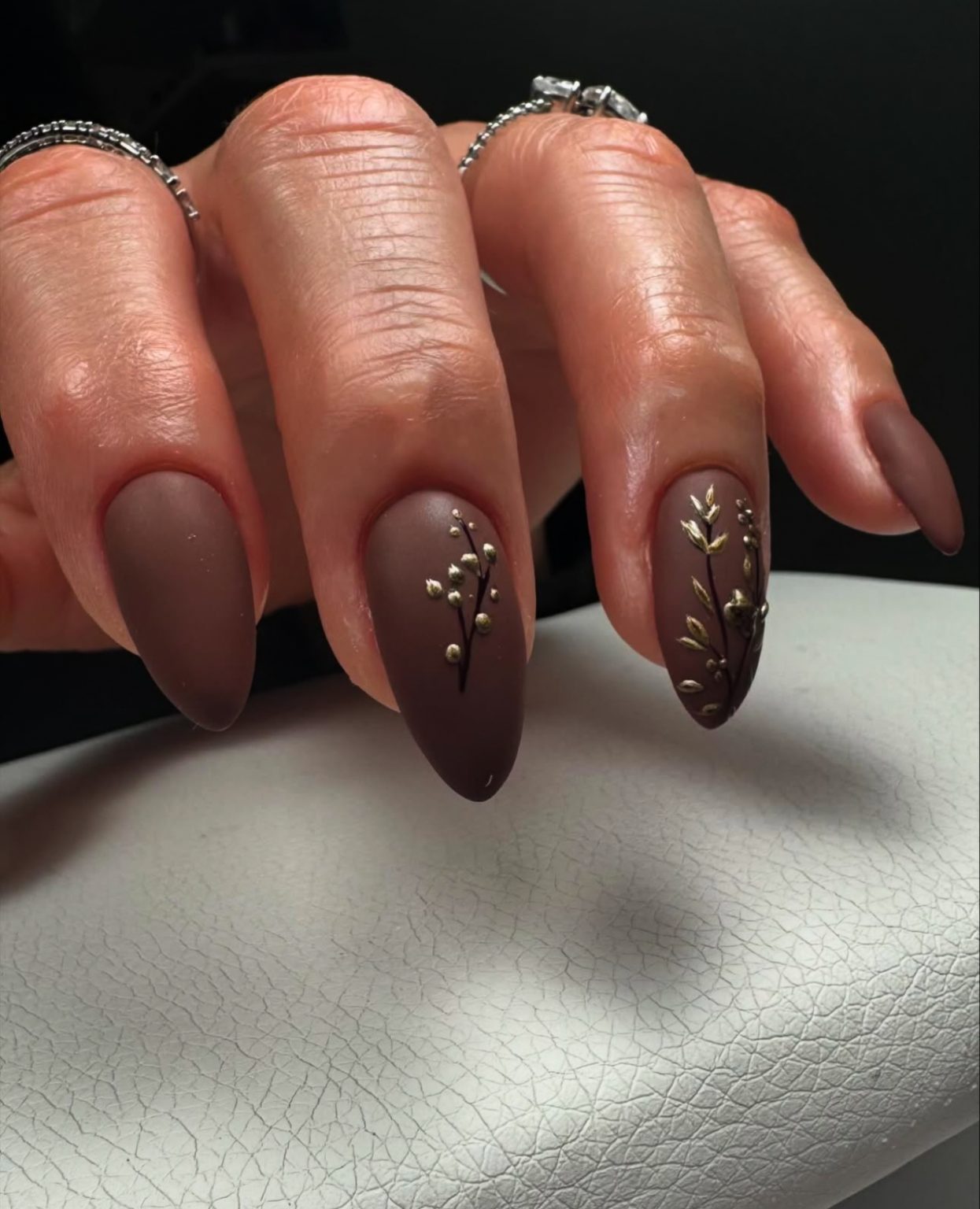 35 Fall Matte Nails 2025 Ideas for a Stylish Autumn - divagaze.com