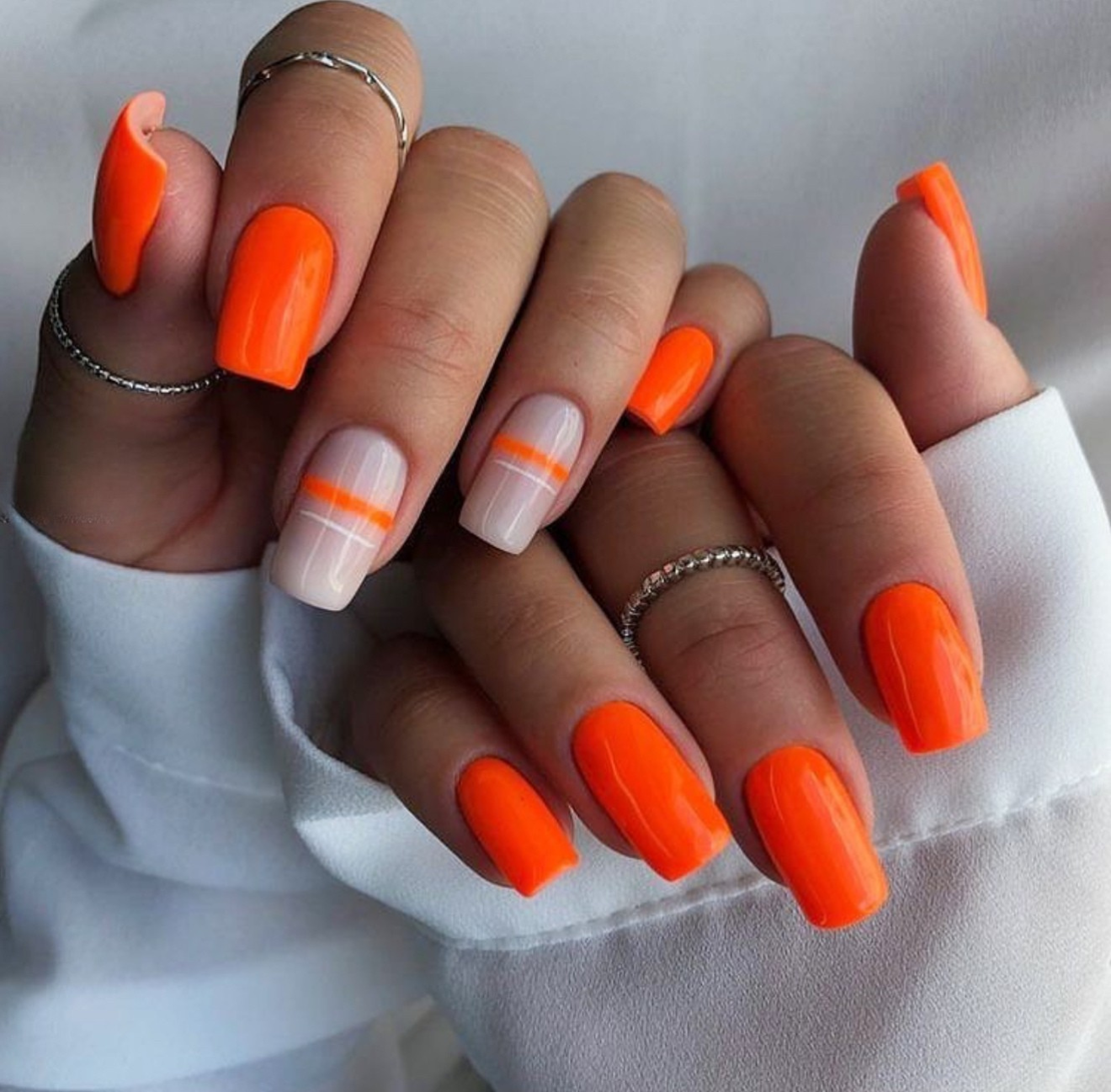 29 Orange Nail Designs 2025 for All Styles - divagaze.com