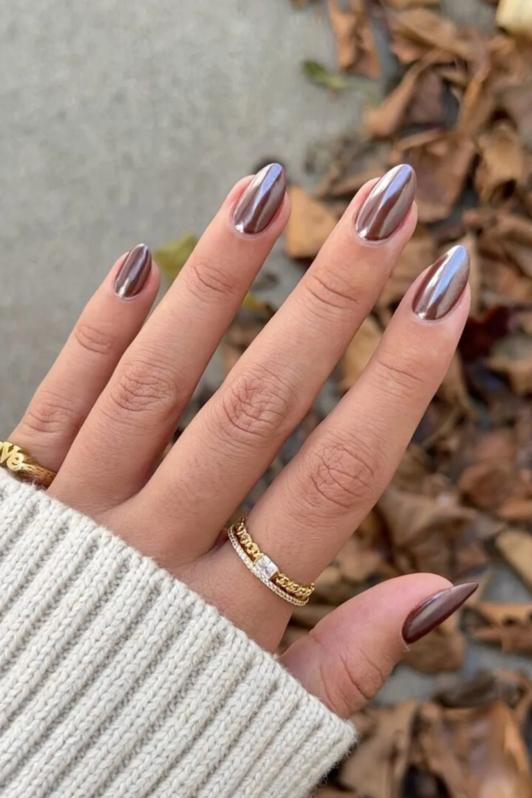 25 Fall Chrome Nail Colors 2025 Ideas for Bold Shiny Looks - divagaze.com