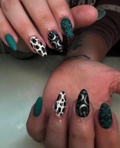 30 Fall Western Nails 2025 Ideas for Cowgirl Style - divagaze.com