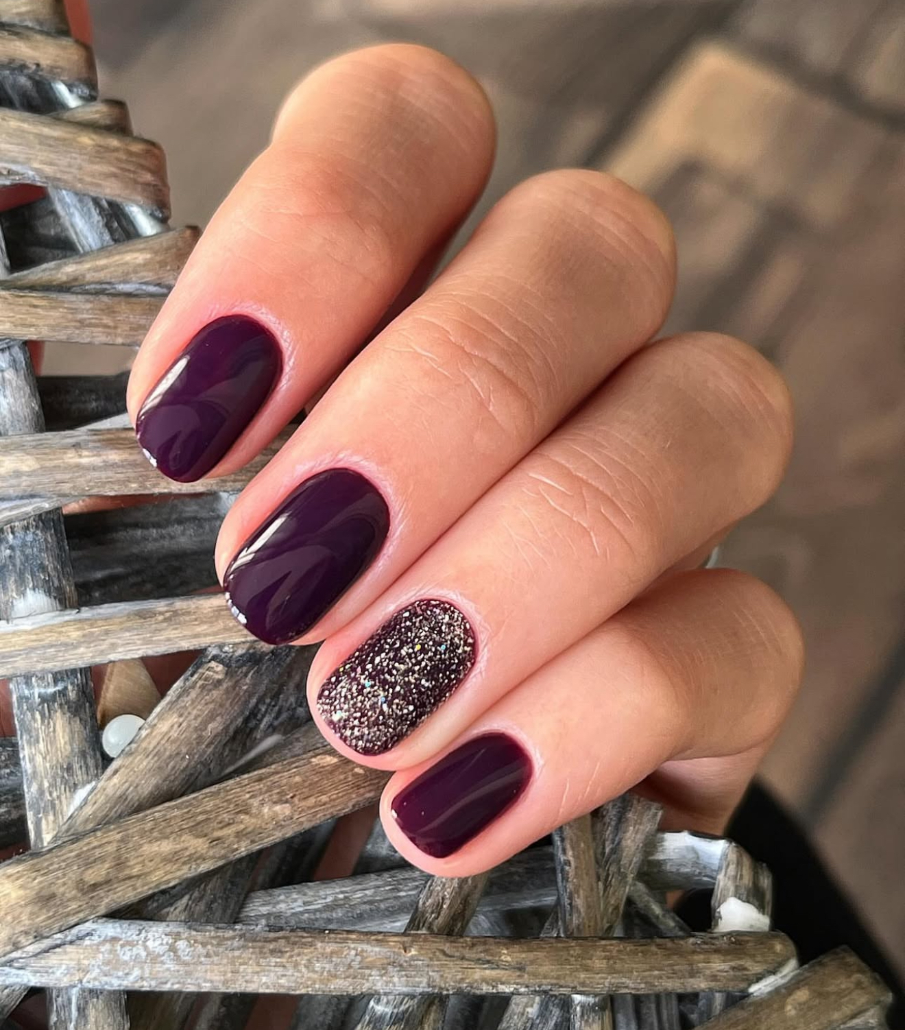30 Dark Fall Nails 2025 Ideas for a Bold Seasonal Look - divagaze.com