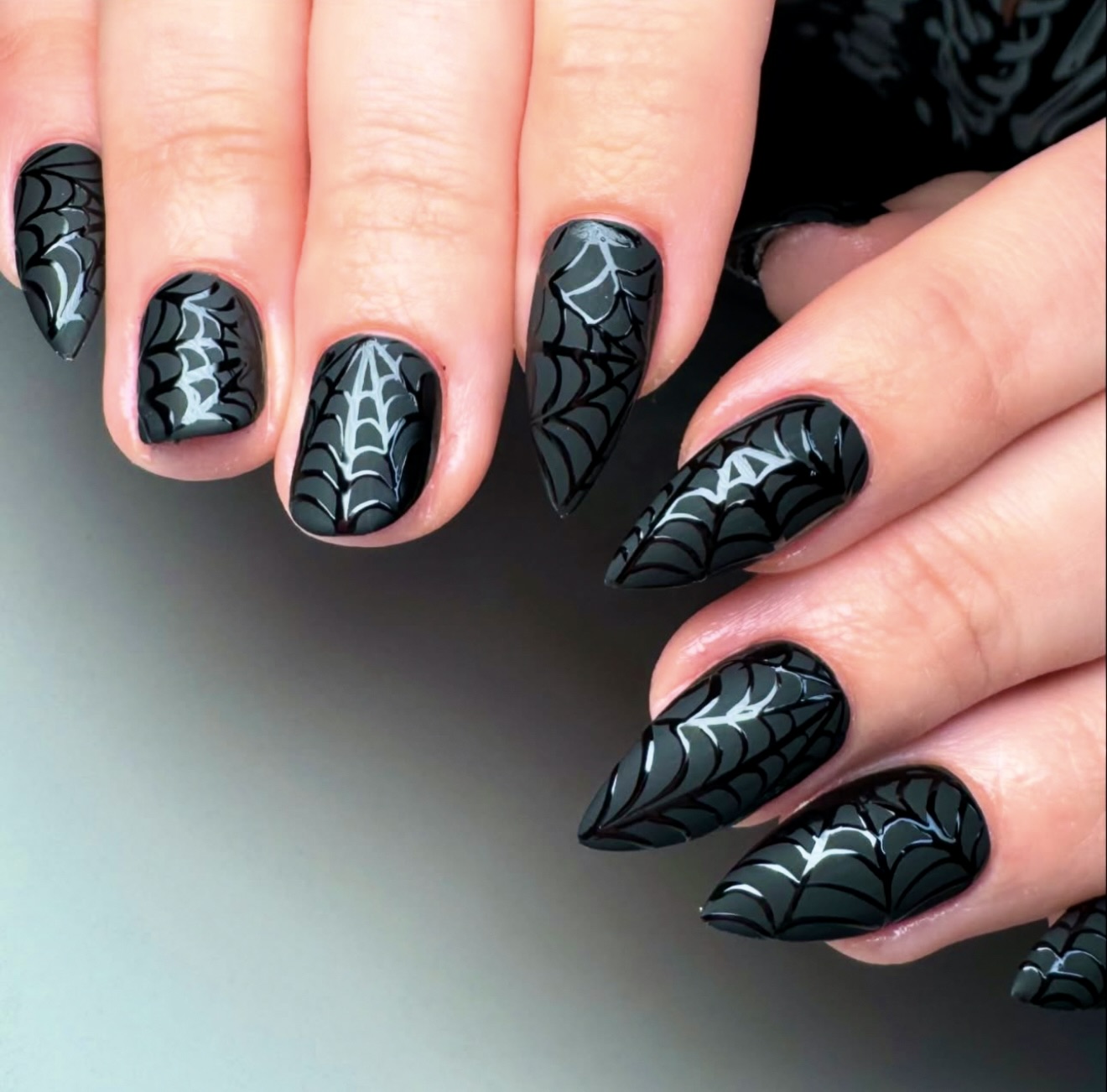 35 Goth Nails 2025 Ideas for a Bold and Dark Look - divagaze.com