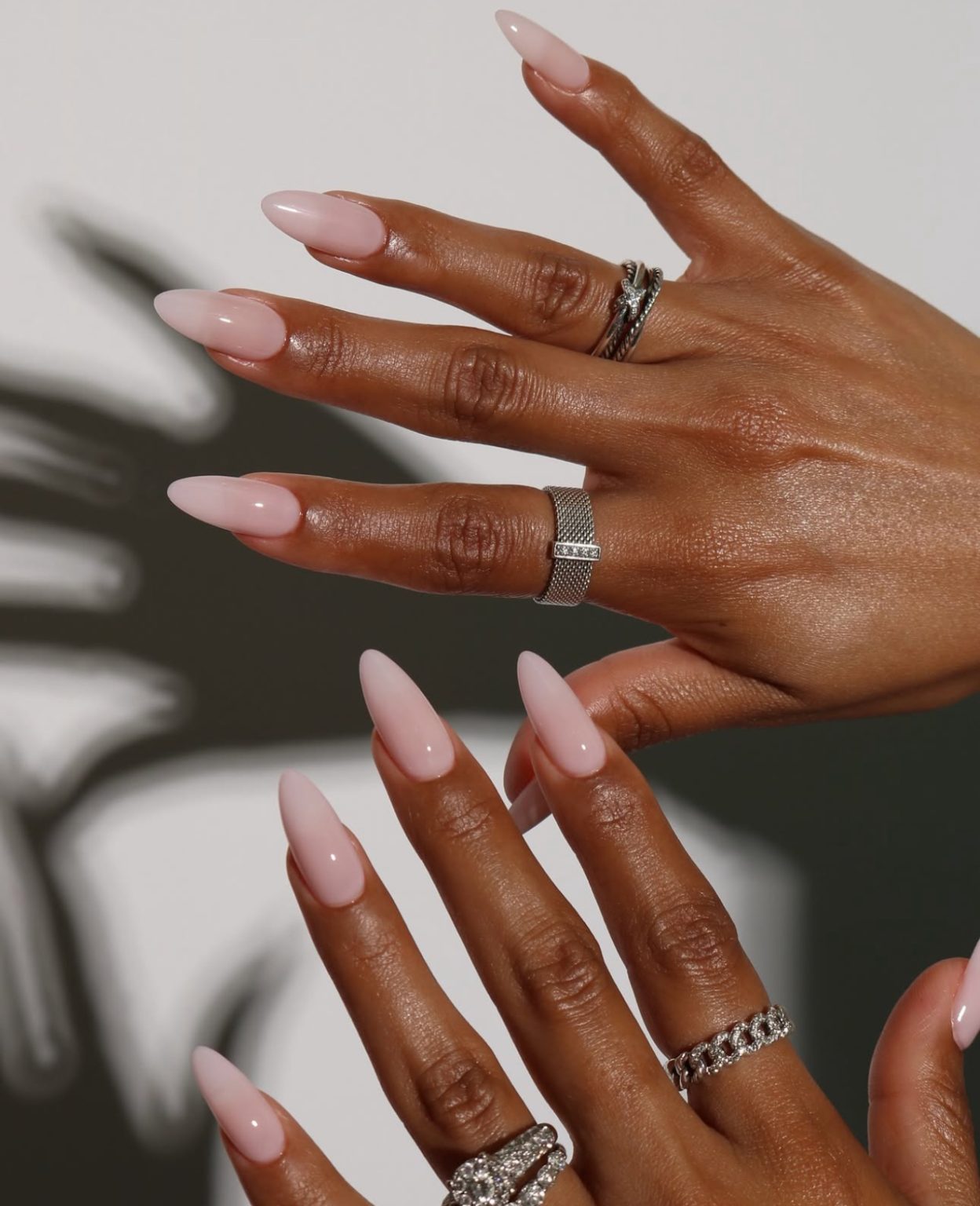 35 Neutral Fall Nails 2025 Ideas for a Chic Autumn Look - divagaze.com