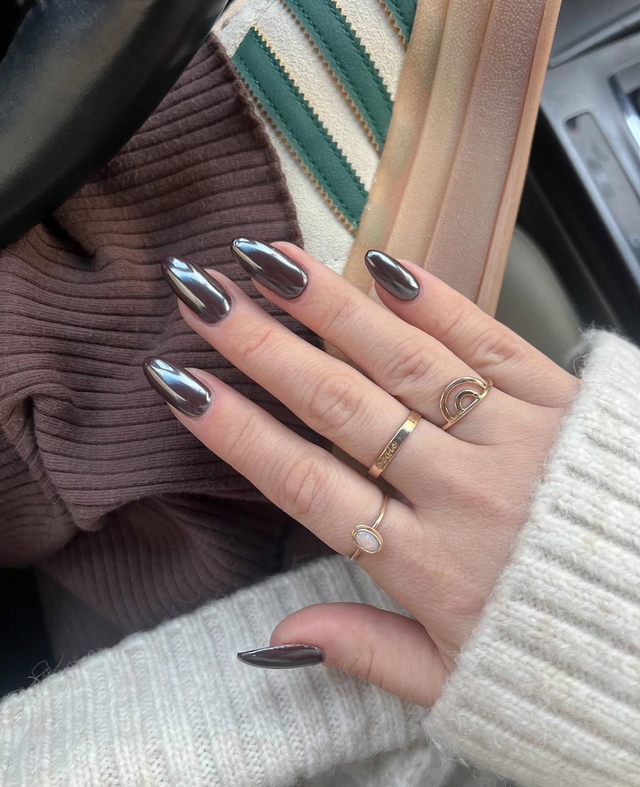 25 Fall Chrome Nail Colors 2025 Ideas for Bold Shiny Looks - divagaze.com