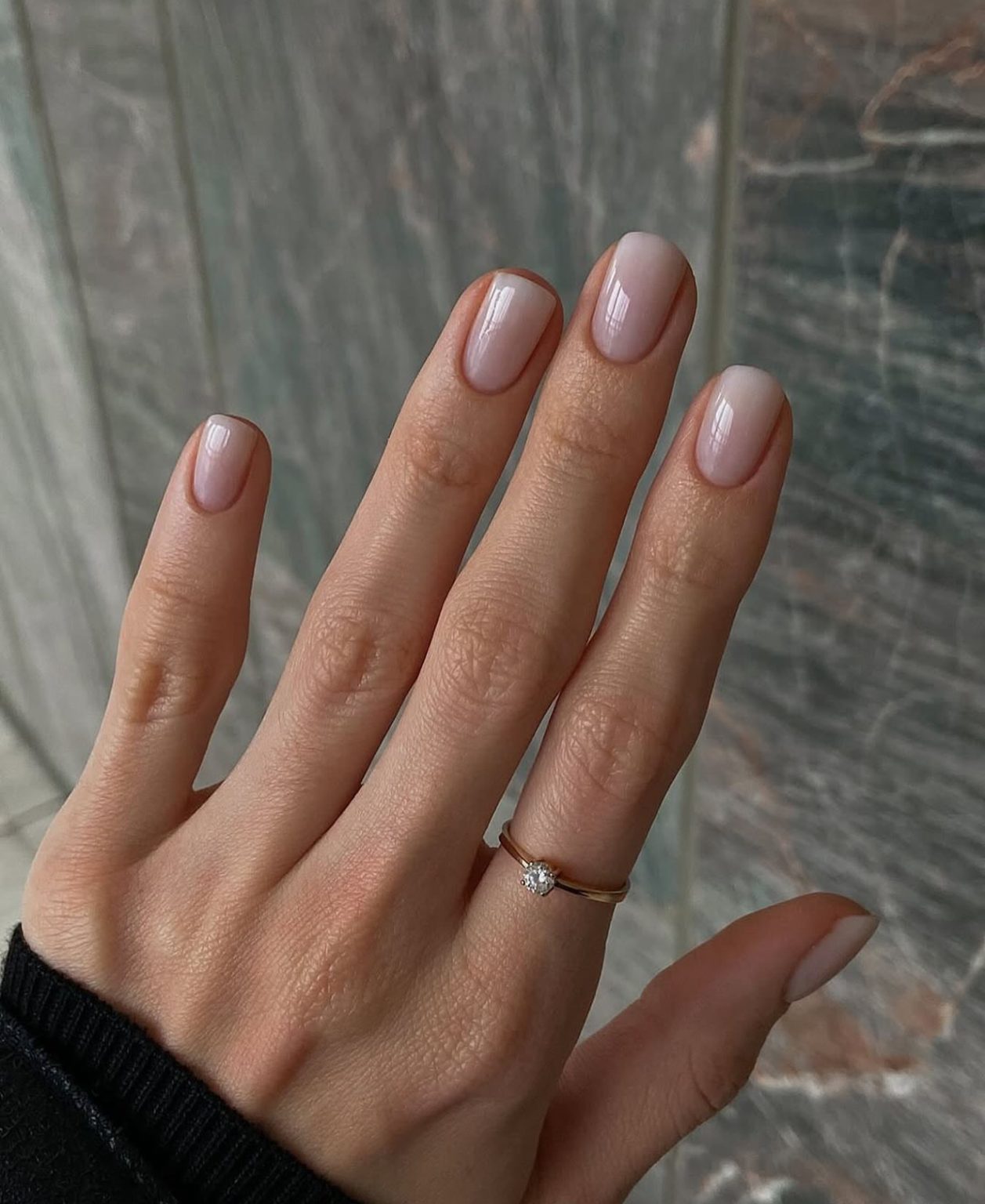 35 Neutral Fall Nails 2025 Ideas for a Chic Autumn Look - divagaze.com